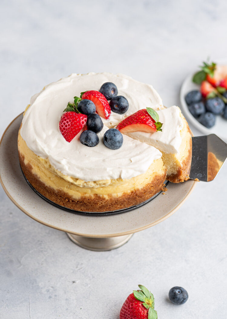 Instant Pot Cheesecake | Gimme Delicious