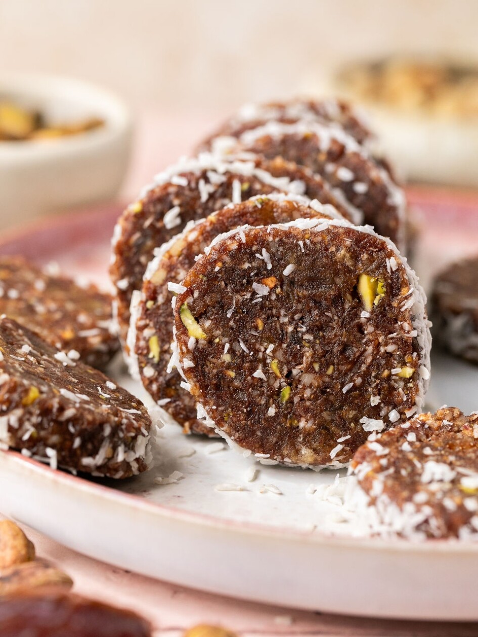 Cinnamon Roll Banana Cake Gimme Delicious